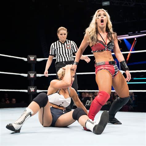 Le Site Officiel Français De Catch Pour Lunivers De La Wwe