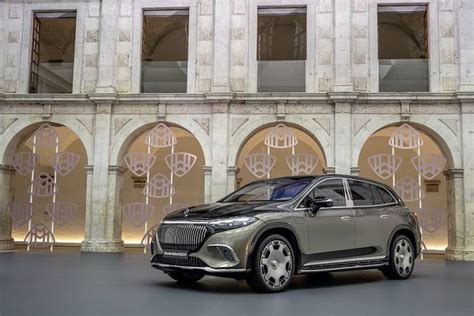 Nuova Mercedes Maybach Eqs 680 Suv