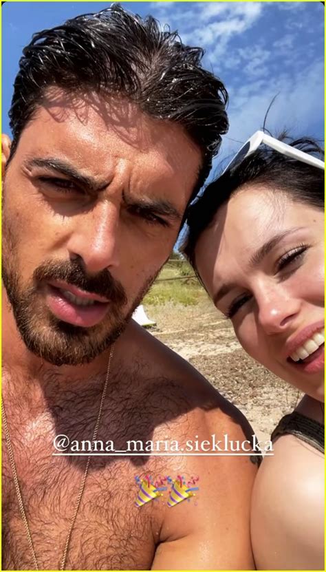 Michele Morrone And Anna Maria Sieklucka 2021 Online