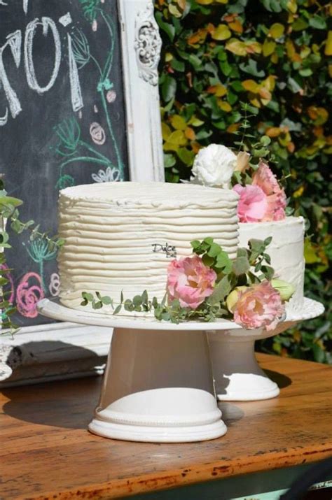 Rustic Chic Bridal Shower Via Karas Party Ideas