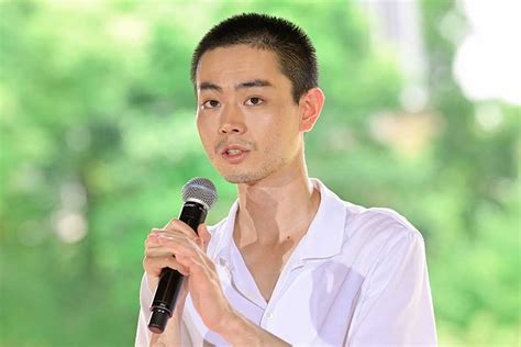 菅田将暉、母原田美枝子とスポーツカーでのドライブ願望「いくらでも運転する」 Encount 2