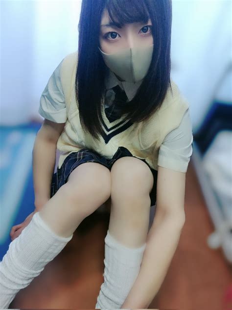 しえすた 女装初心者 On Twitter フォロワーさんから「しえちゃんがjk姿でルーズソックス履いて自撮りしてる画像が上がってくると