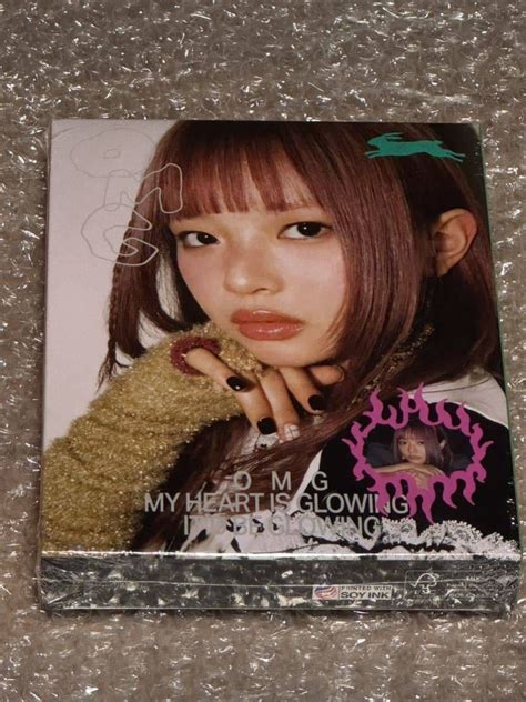 【未使用】newjeans Omg ハニバージョン 未開封未使用ニュージンーズ アルバム 付属品なし Cd メッセージカードバージョンの落札