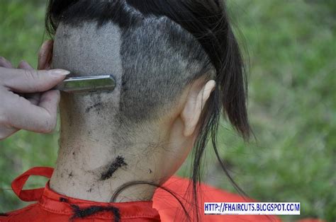Pretty Bald Model With Star Headshaving ~ Fhaircut Updates