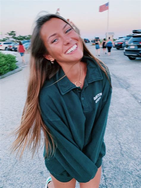 𝐩𝐢𝐧𝐭𝐞𝐫𝐞𝐬𝐭 𝐫𝐚𝐢𝐠𝐚𝐧𝐜𝐥𝐚𝐫𝐞 𝐢𝐧𝐬𝐭𝐚 𝐫𝐚𝐢𝐠𝐚𝐧𝐱𝐜𝐥𝐚𝐫𝐞 Fashion Cute Outfits