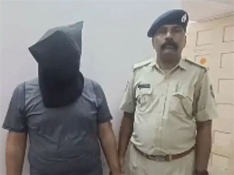 Father Was Raping Daughter For 6 Years In Vapi 6 साल से पिता कर रहा