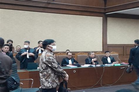 Kasus Korupsi Bts 4g Johnny G Plate Jalani Sidang Eksepsi Hari Ini