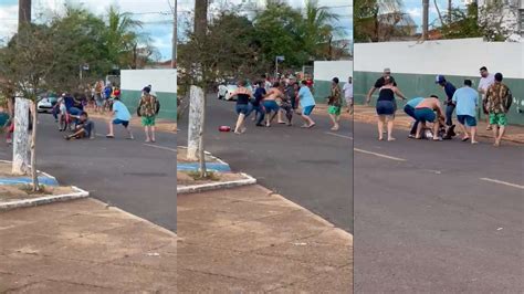 Vídeo Homem é Espancado Por Atear Fogo Em Casa Após Trancar Esposa E