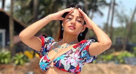 Simran Kaur Latest Bikini Photos On 6th Jul 2022 In 2022 Instagram