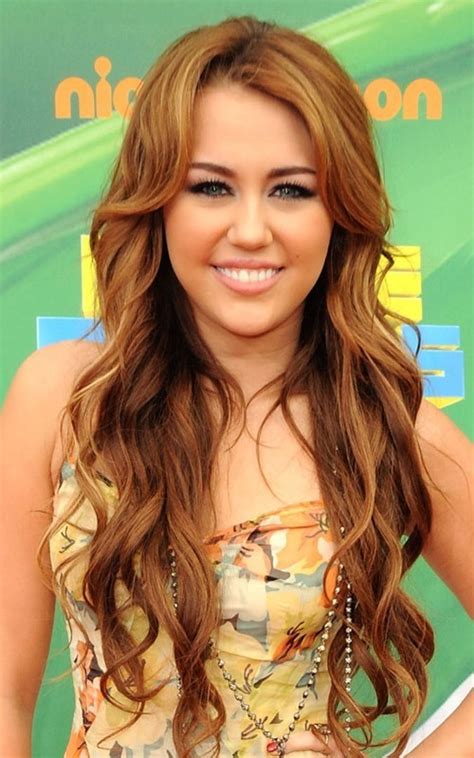 Miley Cyrus Miley Cyrus Quer Ser Dama De Honra Do Príncipe William