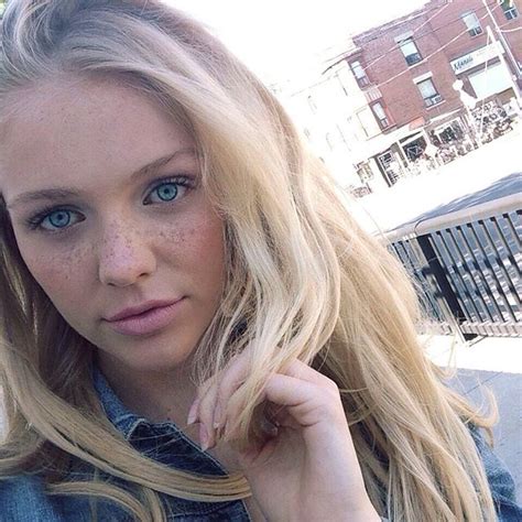 Rate Canadian Model Annika Boron Page 3