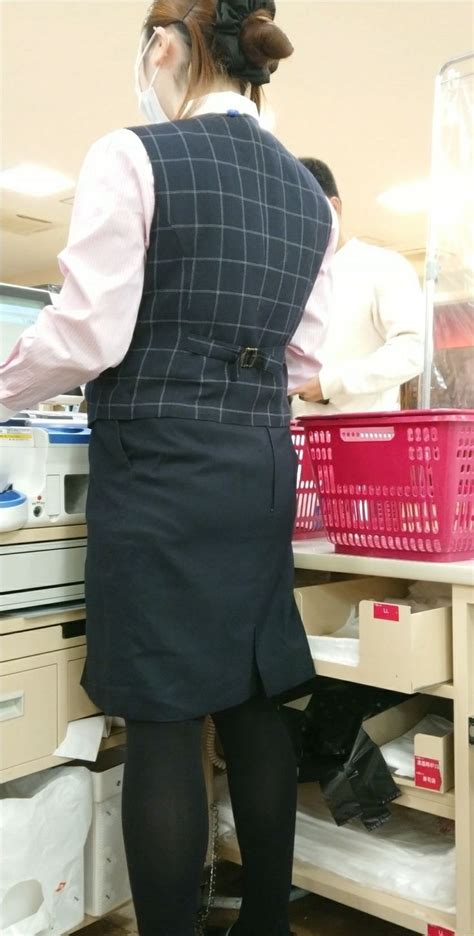 「スーパーの店員」おしゃれまとめの人気アイデア｜pinterest｜æ éæ¾¤ 女性スーツ 女性 スーツ スカート Ol スーツ