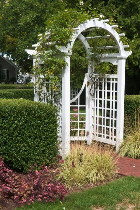 33 Wondrous Garden Trellis Ideas ~