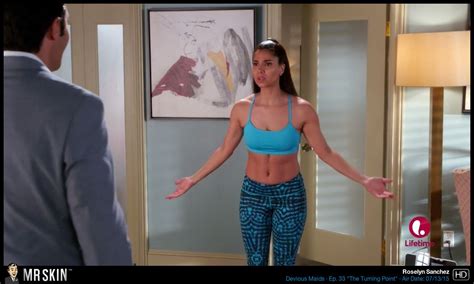 Roselyn Sanchez Nue Dans Devious Maids