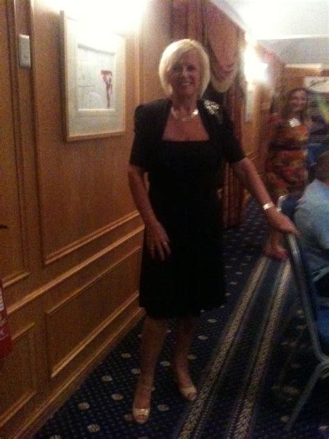 Cameowin 63 From Sutton Coldfield Is A Local Granny Looking For
