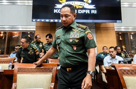 Pengamat Ungkap Potensi Masalah Jika Tni Berbisnis Bisa Bahayakan