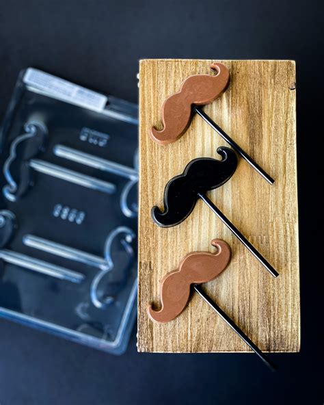 Simple Chocolate Mold Erotic – Oral Sex – Bwb Embalagens