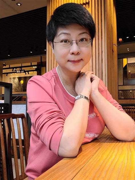 黨工被性騷擾 律師林志潔也曝曾被性騷 「法官追到廁所門口堵人」 民進黨性騷吃案 要聞 聯合新聞網