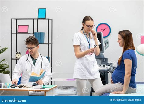 Gynecologist Checks Female Sex Organs Uterus Fallopian Tubes