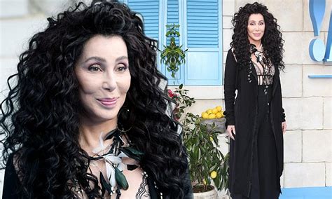 Cher Wows At Mamma Mia Here We Go Again Premiere In London Daily