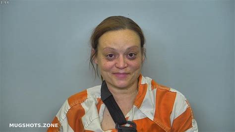 Hoffer Nicole Marie 05 01 2023 Burleigh County Mugshots Zone