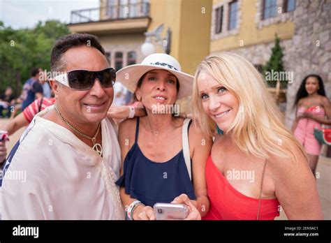 Sir Ivan Lisa Van Wagenen Karen Harris Attend Sir Ivans Red White