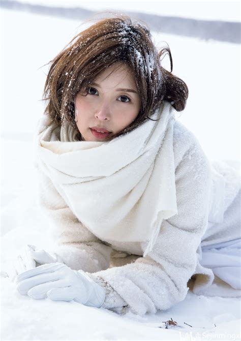 超高清：暗黑界最强美少女女演员葵司写真集！ 哔哩哔哩