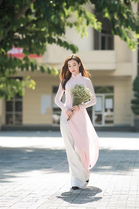 The Ten Most Impressive Beautiful National Costumes Of Vietnam