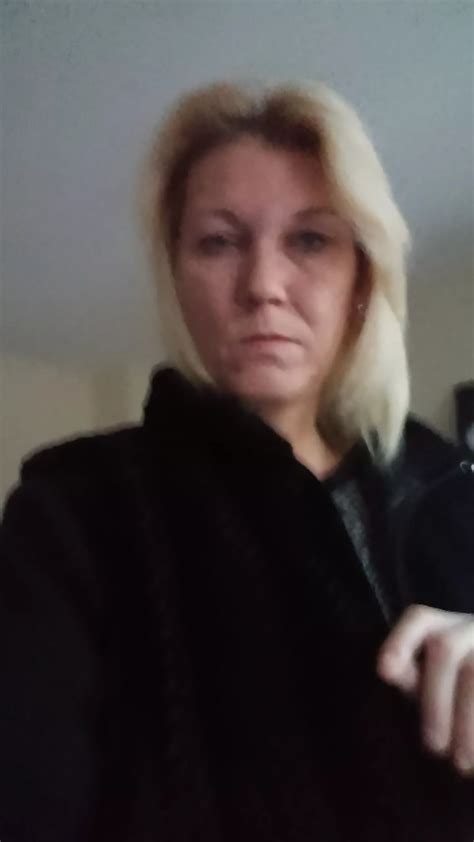 Granny Sex Meet In Sheffield Lonely Lynn Age 48 In Sheffield Granny