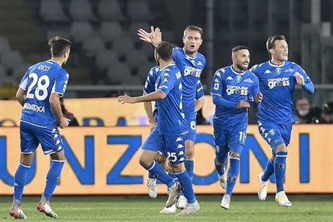 Update Transfer Resmi Serie A 2022 2023