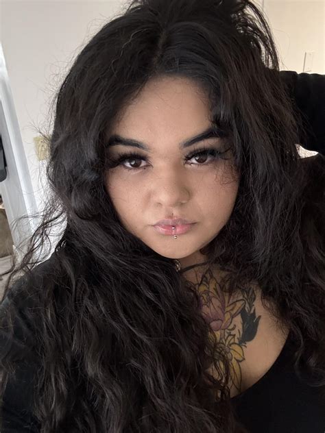 Do You Like Tatted Bbw Milfs R Clothedbbw