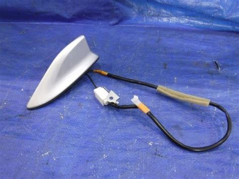 【やや傷や汚れあり】【宮城 塩釜発】中古 アンテナ アクア Daa Nhp10 純正品 後期用 シャークアンテナの落札情報詳細 ヤフオク