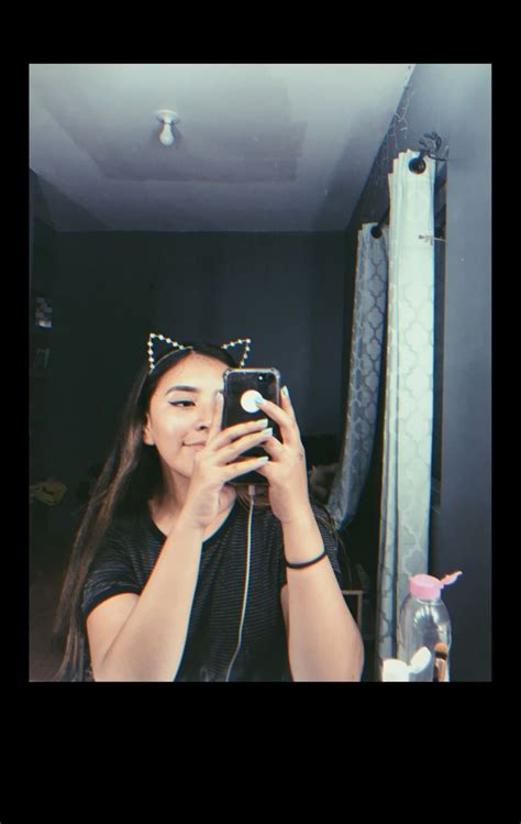 Vsco Moly Cam