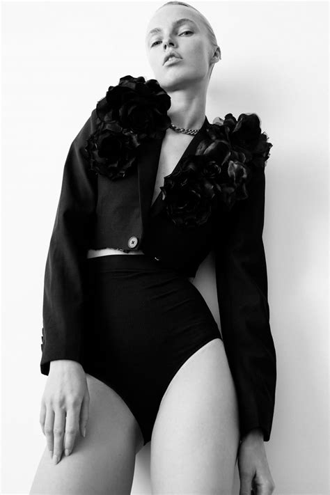 Ira Pavlova By Ace Amir Vanity Teen 虚荣青年 Lifestyle And New Faces Magazine