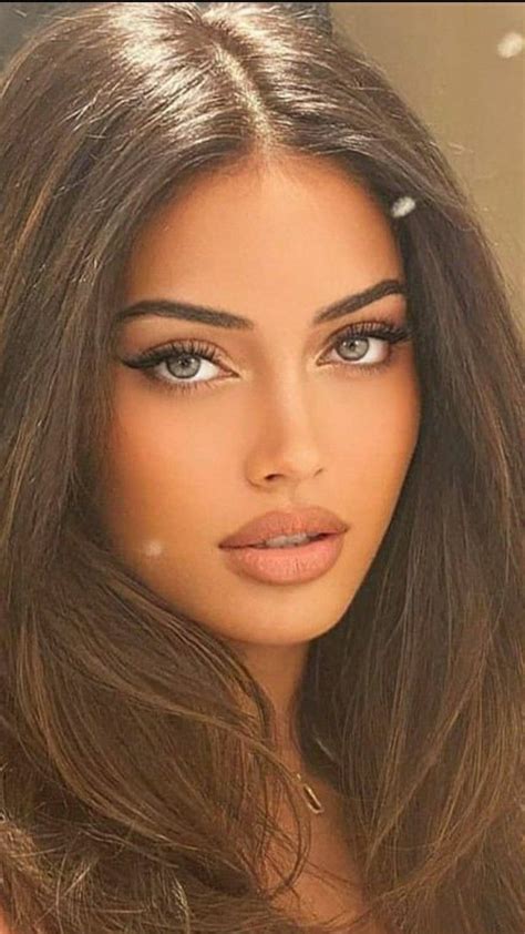 Pin By Snowdrop On Güzel Kızlar Beauty Girl Brunette Beauty Beauty Face