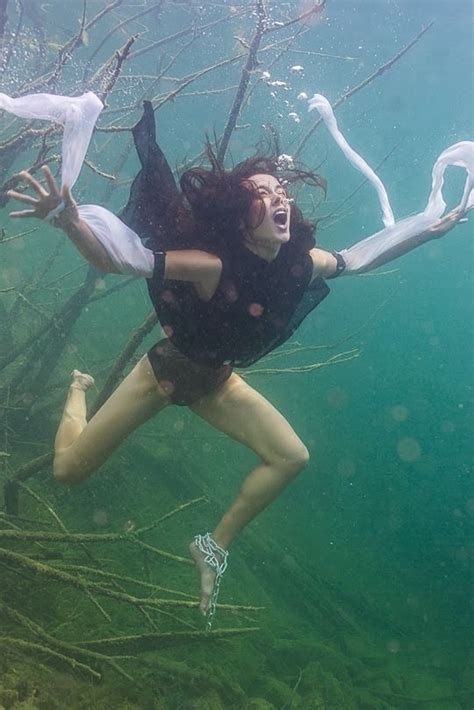 Joe Anth Tan Estoniantm2 E5 Underwater Beauties Chained To The Ocean