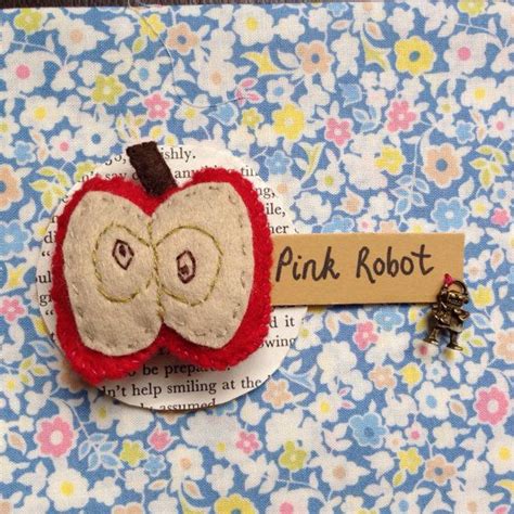 This Item Is Unavailable Etsy Felt Brooch Etsy Handmade Crafts