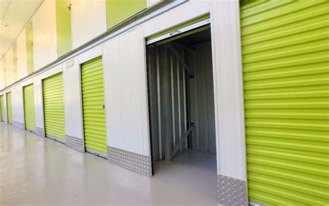 5 storage unit tips for maximizing space in your small