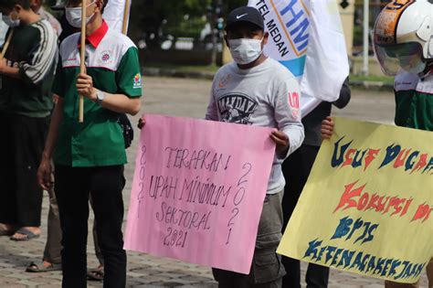 Mk Putuskan Uu Cipta Kerja Bertentangan Dengan Uud 1945