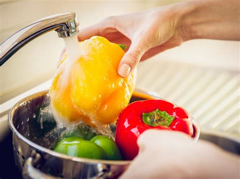 8 Tips To Properly Wash Fruit And Vegetable Produce B