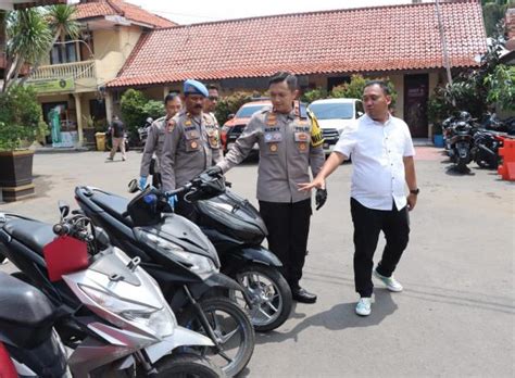 Polisi Tangkap 2 Pelaku Curanmor Di Kota Cirebon 3 Lainnya Dpo