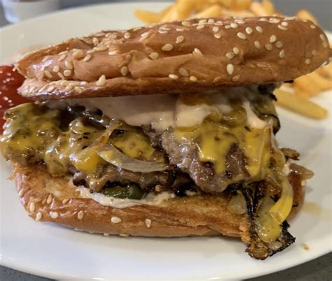 My New Favorite Burger At A Local Diner R Knightsofpineapple