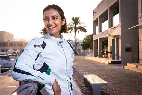 Gp Da Arábia Saudita Terá 1ª Piloto Mulher Do País Como Embaixadora