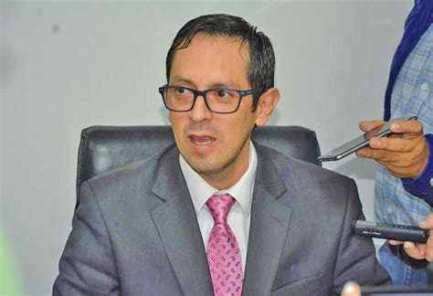 Fiscalía Cita A Declarar A Los Exmagistrados Que Avalaron La Reelección