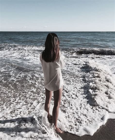 Ad 𝒿𝑒𝓃 𝒸𝑒𝓁𝒾𝓃𝑒 Beach Photography Beach Aesthetic Beach Pictures