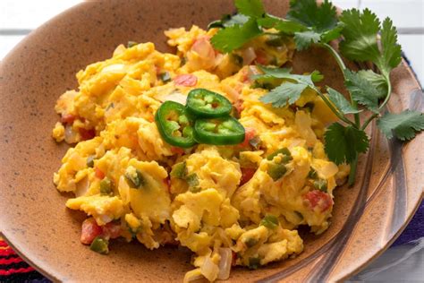 Huevos A La Mexicana The Best Mexican Eggs Kitchen Gidget