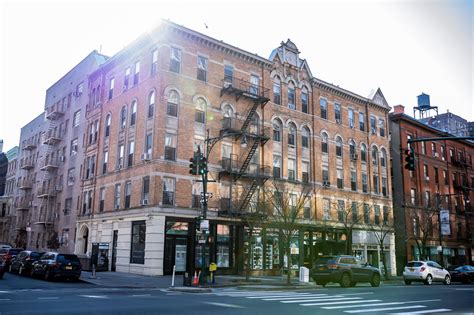 ニューヨークの街角にある建物の無料写真素材 Id 35707｜ぱくたそ