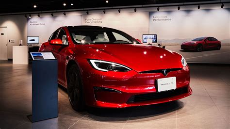 Tesla Recalling Another 2 2 Million Vehicles For Warning Lights That