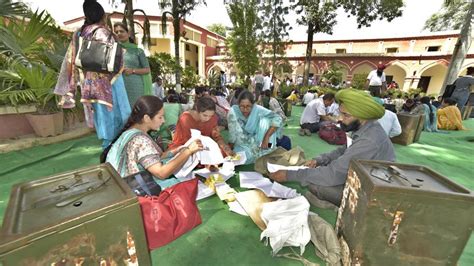 Jammu And Kashmir Panchayat Polls Voting Begins Amid High Security