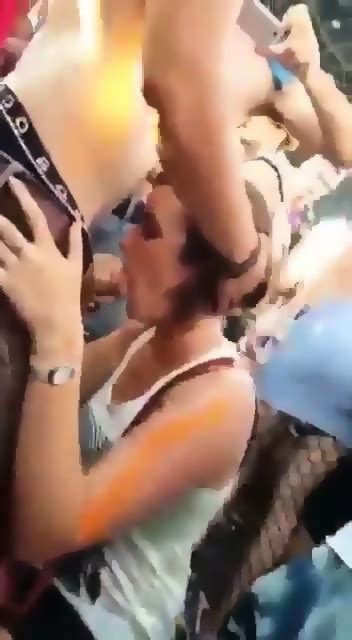 Insane Public Blowjob Eporner